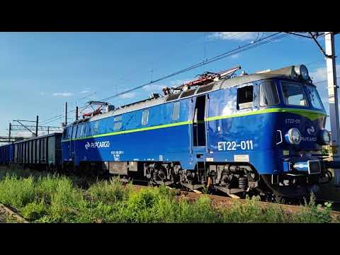 ET22-011 PKP CARGO w kierunku Kuźni Raciborskiej 08.2022 Bierawa - YouTube