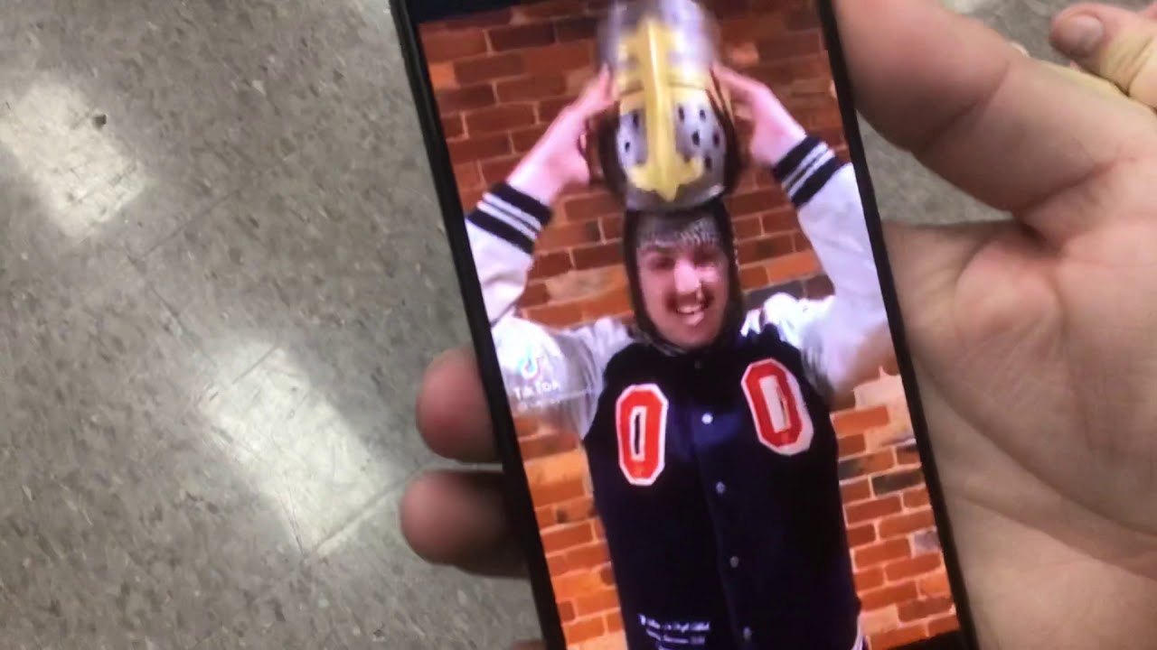 Swaggersouls actual face reveal pimp chomping - YouTube