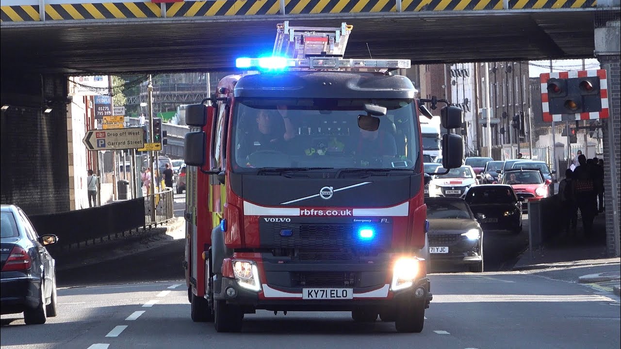 Fire Engine RACING to EMERGENCY Using Two Tones! - YouTube