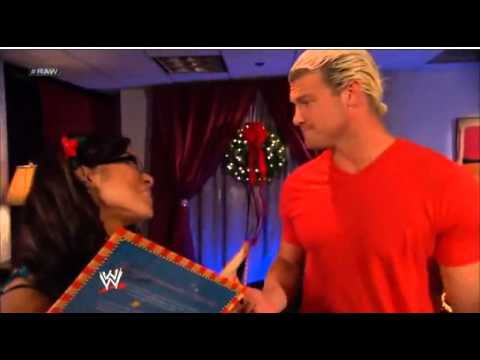 AJ LEE AND DOLPH ZIGGLER PASSIONATELY KISS UNDER THE MISTLETOE: RAW, DEC. 24, 2012