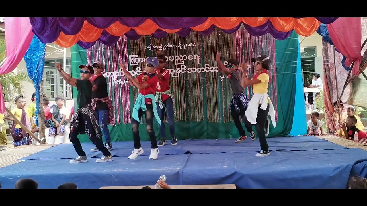 G4 English. Dance - YouTube