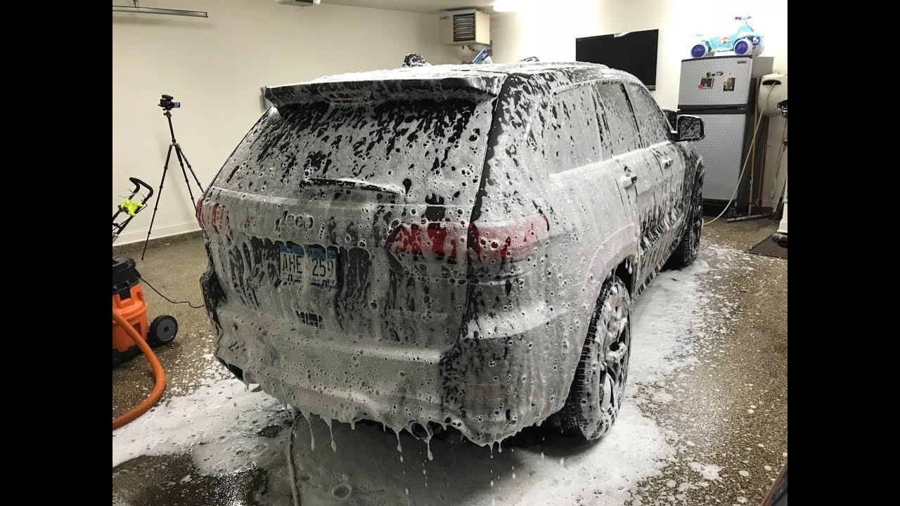 Jeep Trackhawk - Basic Wash - YouTube