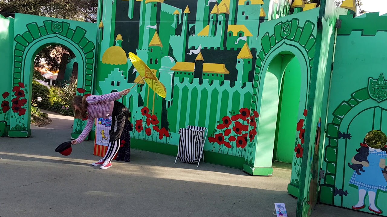 Bri Crabtree at Children's Fairyland in Oakland, CA - YouTube