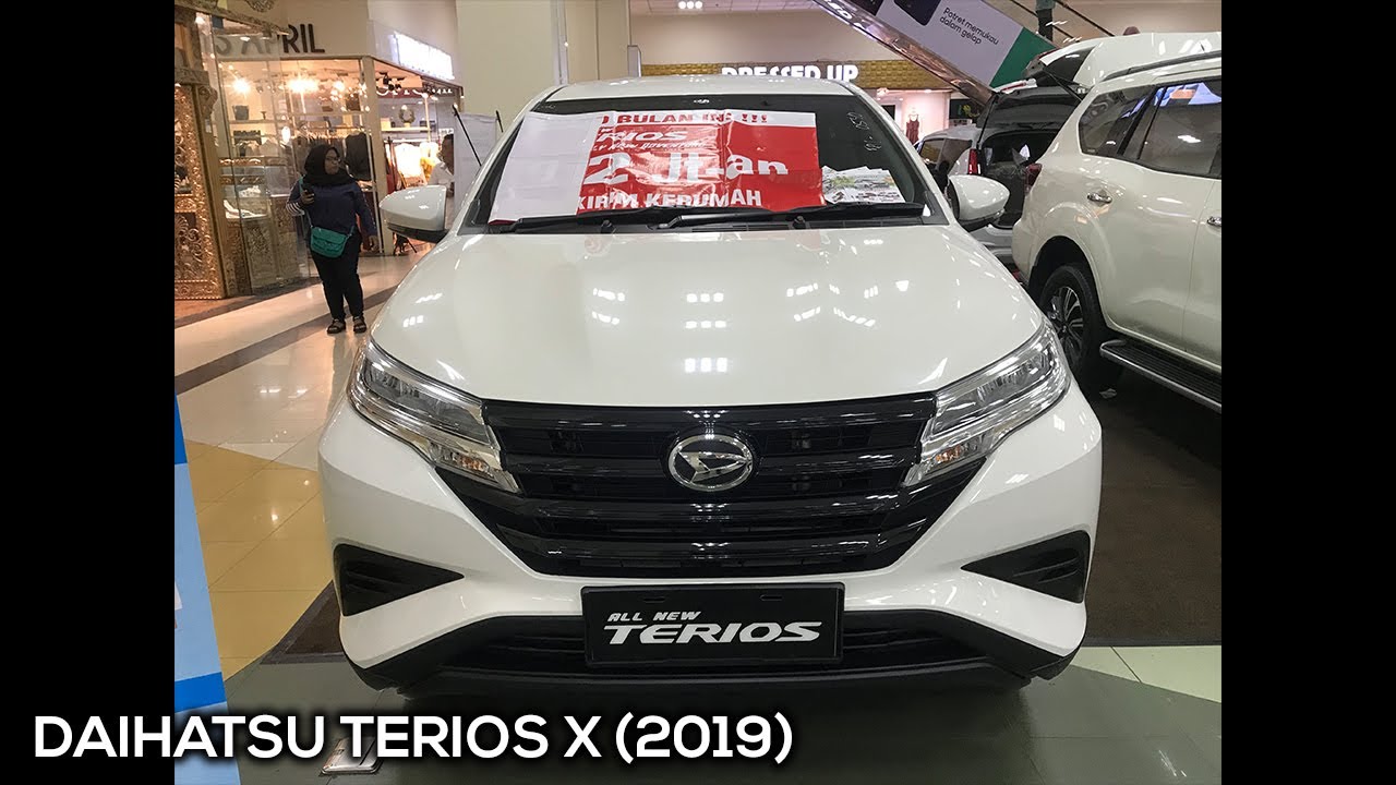 Daihatsu Terios X STD 2019 - Exterior and Interior Walkaround - YouTube