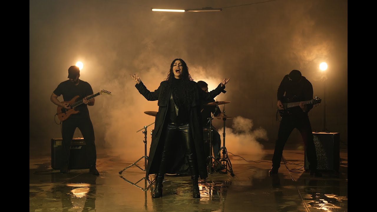 Minoram - Na Doozakh Na Behesht (Official Music Video) نه دوزخ نه بهشت ...