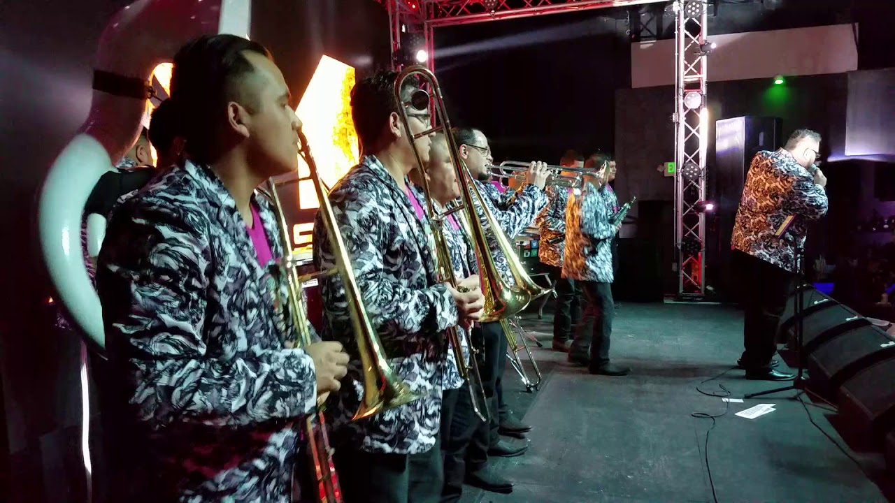 "Cuatro Meses", La Original Banda El Rey" - YouTube