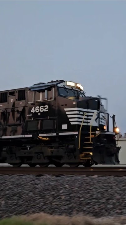 FRESH NS AC44C6M leader with nice engineer! - YouTube