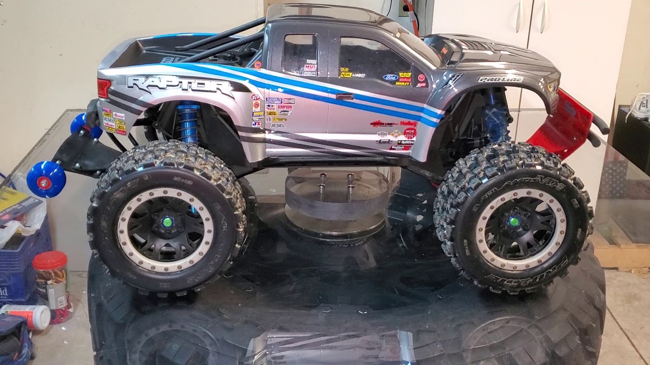 B&M RC racing upgraded wheels for Xmaxx T Bone wheelie bar - YouTube