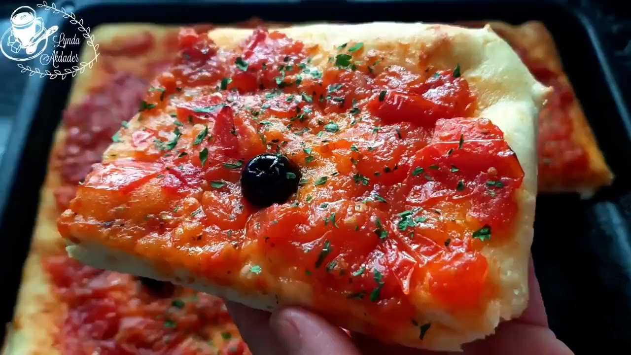 La pizza carrée comme celle du boulanger يتزا كاري - YouTube