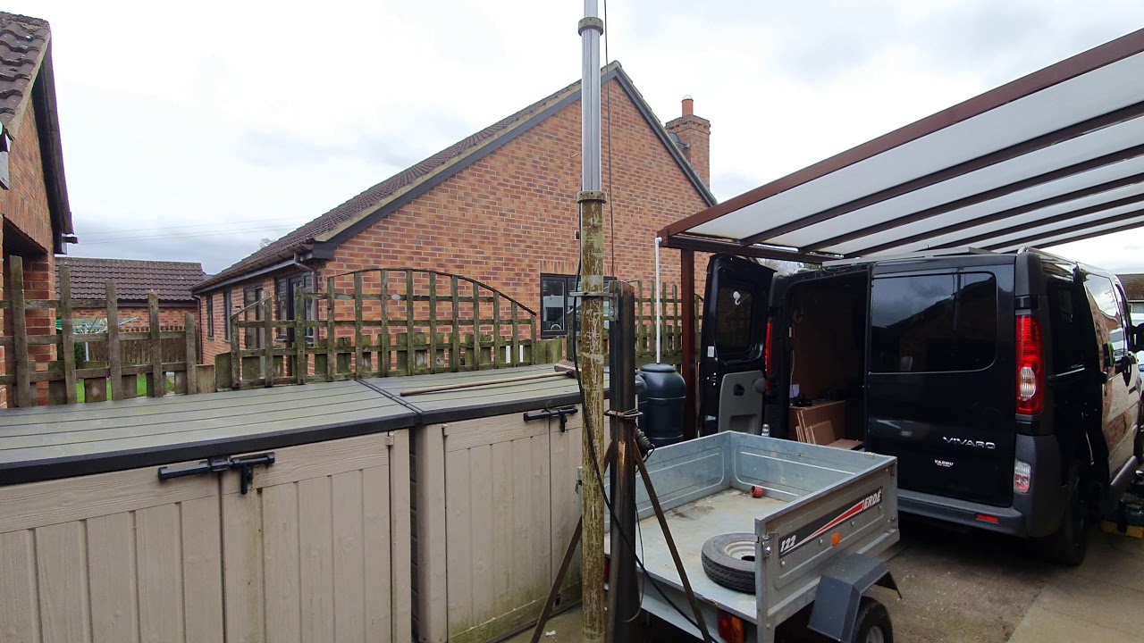 Automatic mast with 6m contest yagi, 2 sections elevated - YouTube