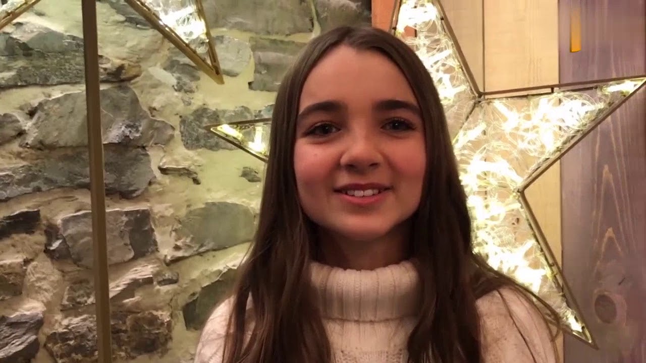 Angélina NAVA interview express - YouTube