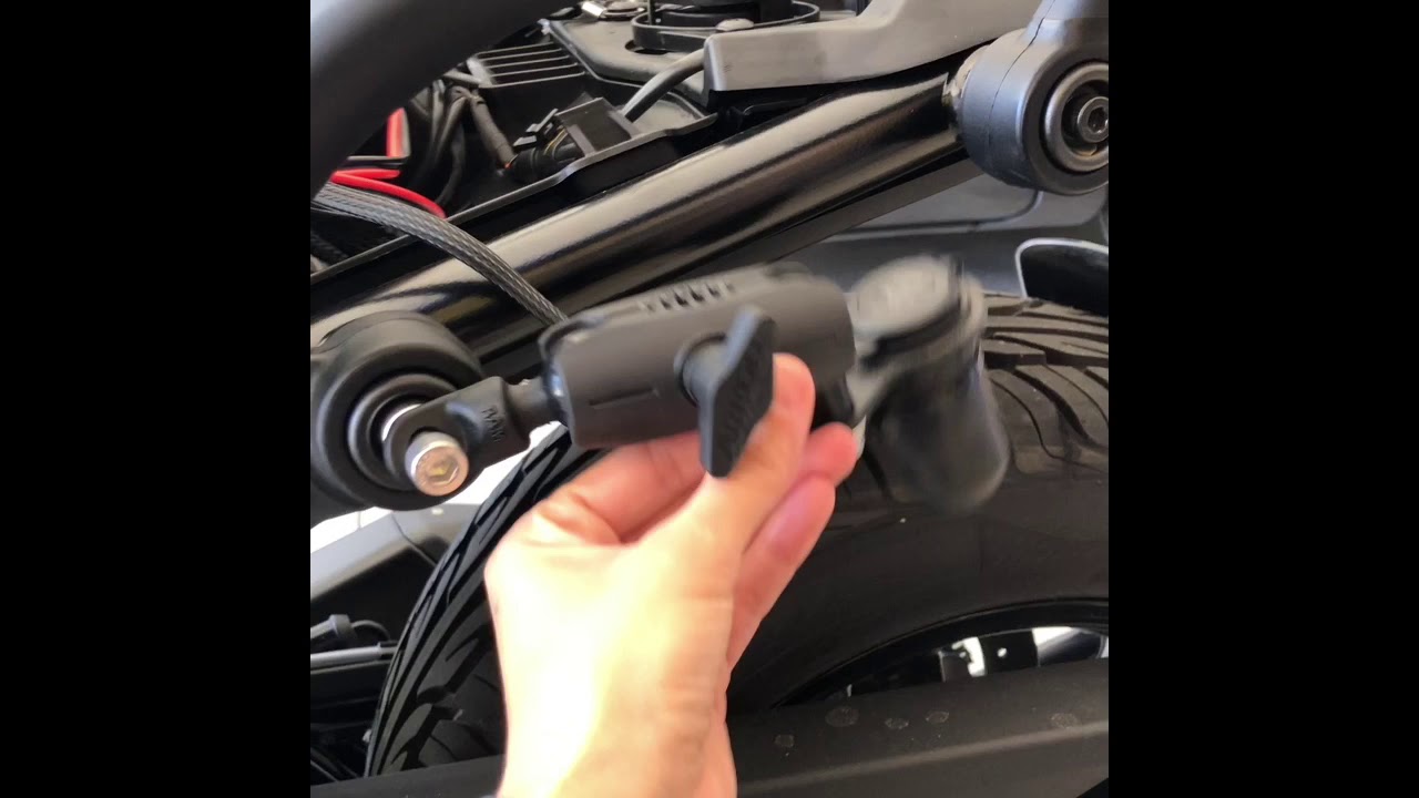 2019 Can Am Spyder 12v Installation - YouTube