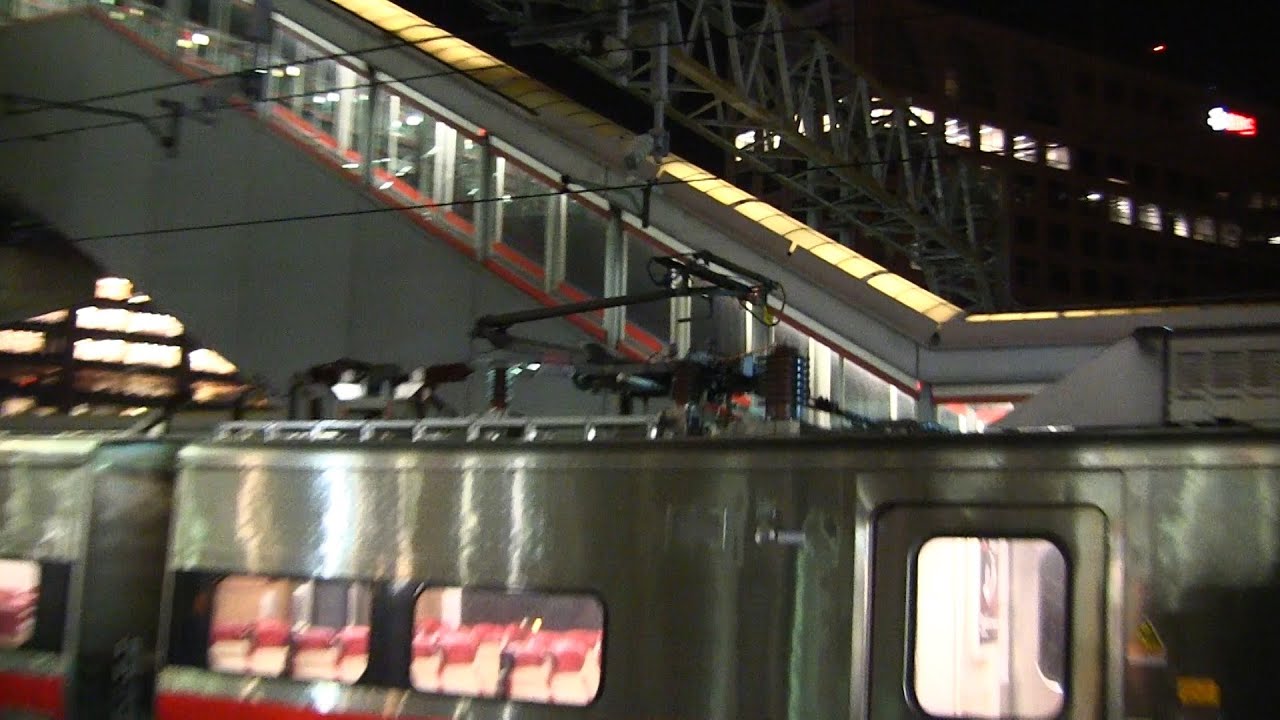 Metro North M8 Power/Pantograph Reset - YouTube