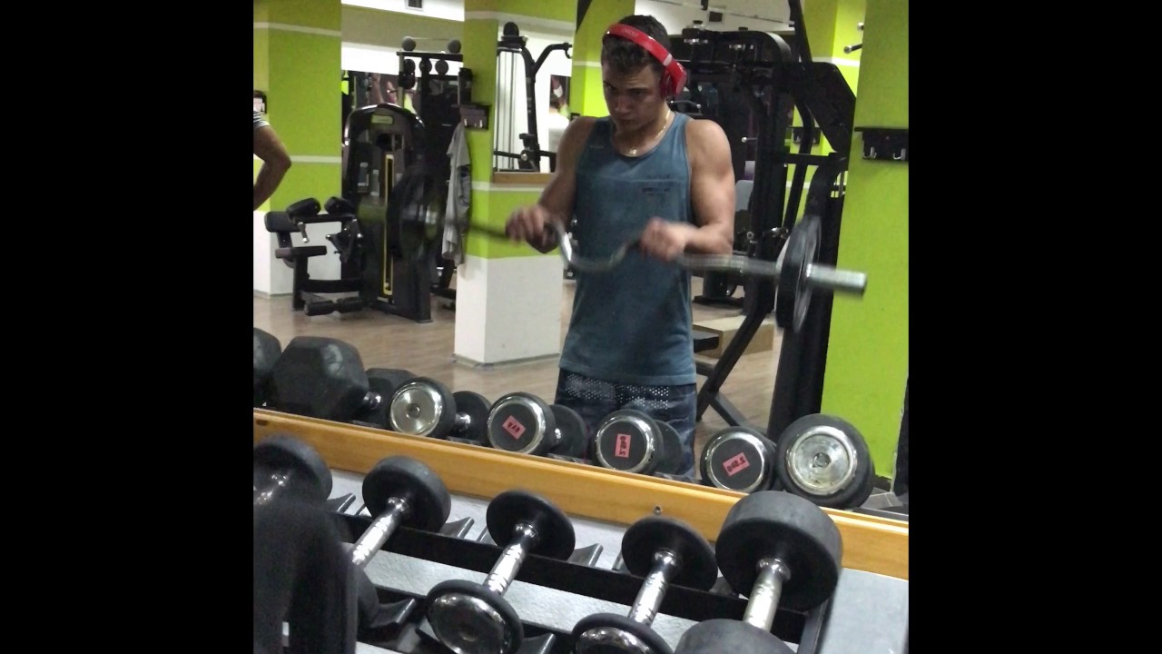 14 years old bodybuilder arm workout/ в 14 лет в зале) - YouTube
