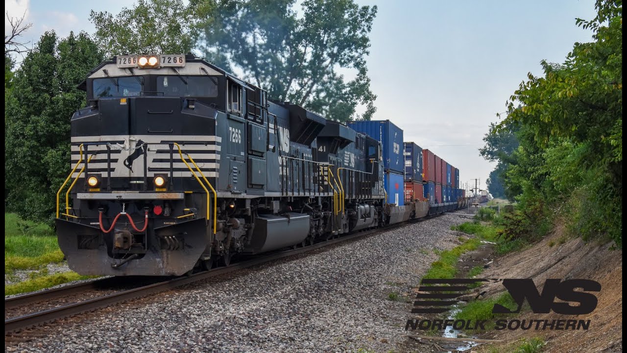 NS 7266 (SD70ACu) leads NS 282, NS SD70ACe duo on NS 65K and more in Ossian - YouTube
