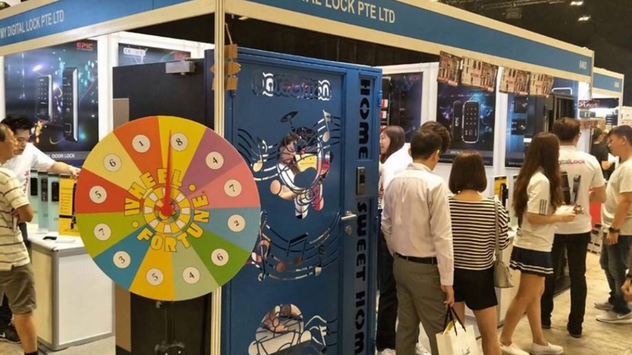 Epic Systems Exhibition in Singapore 2017 - YouTube