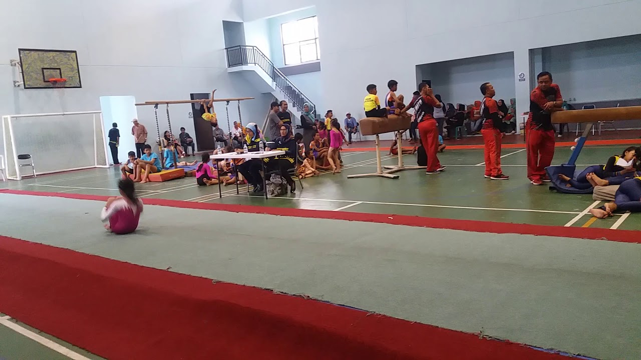 Kejurda Senam Persani Banten 2018 - YouTube