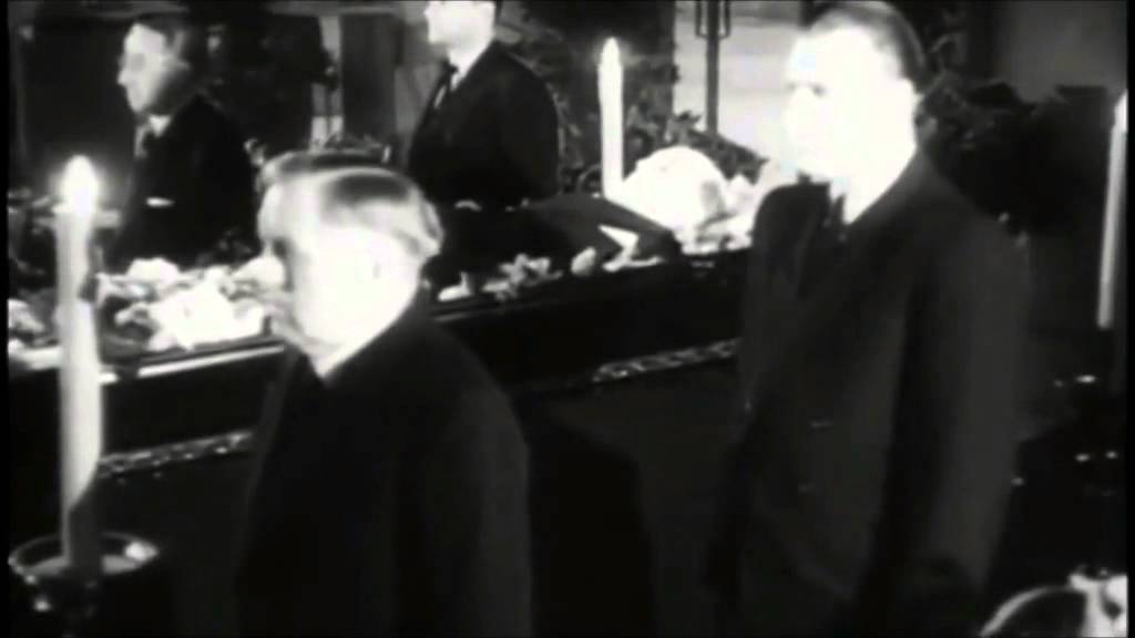 Who was to blame for the Cold War? - YouTube