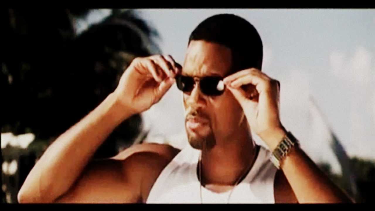 Wretch 32 feat. Example - Unorthodox [ Video - HD ] - YouTube