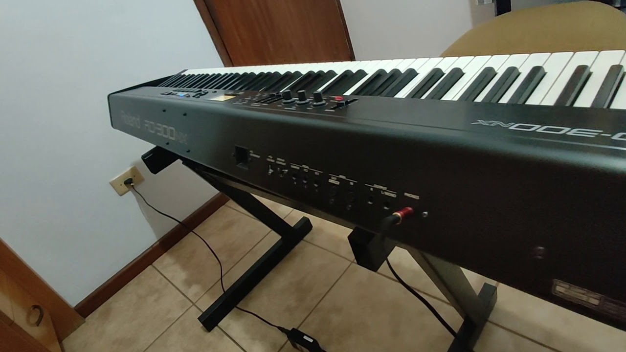 Roland RD 300nx - YouTube