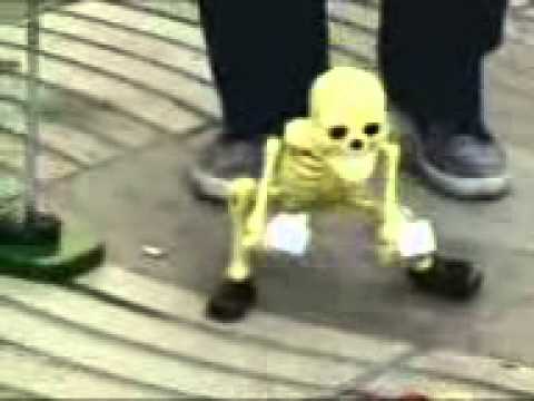 Dancing kalansay - YouTube