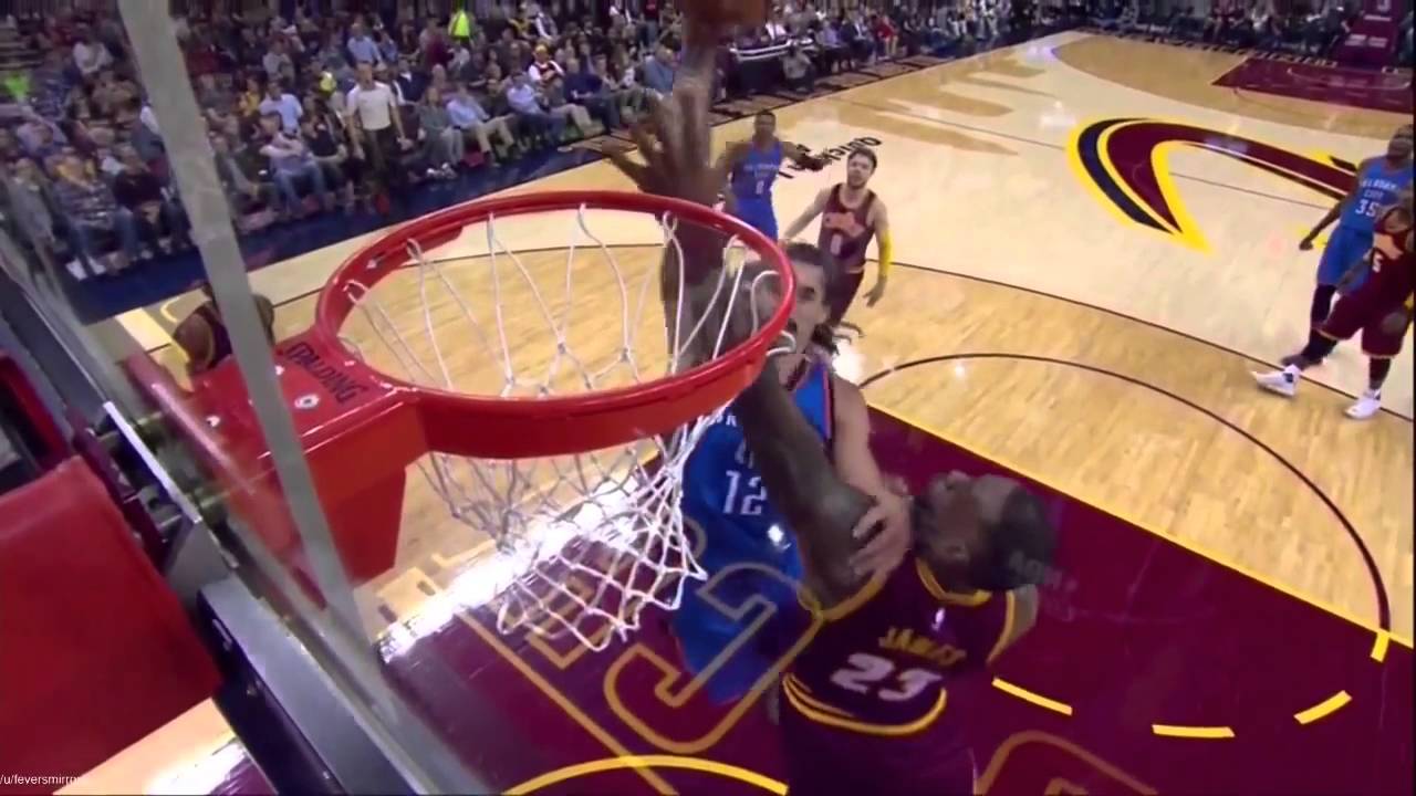 Steven Adams dunks on LeBron - YouTube