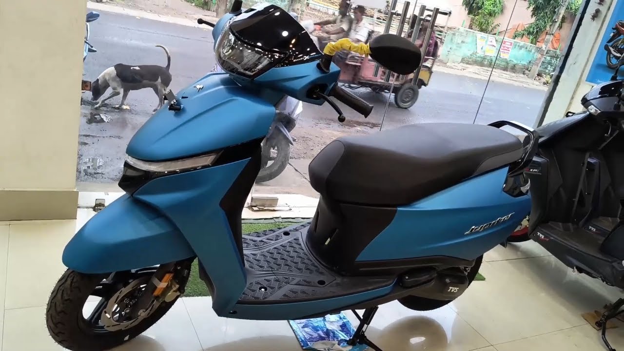 All New TVS Jupiter 110 Disc 2024 Model - Loaded with features and Tech ...