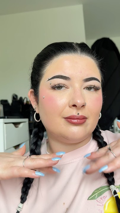 Monday makeup - YouTube