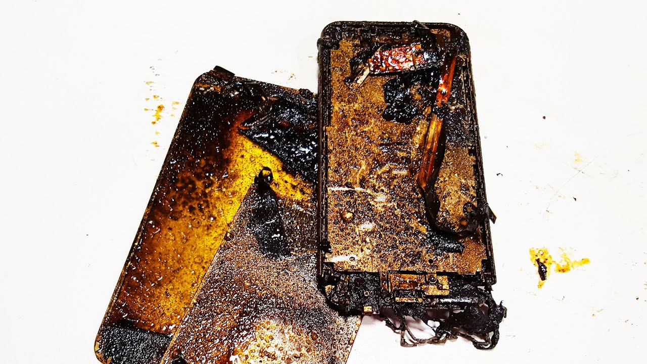 iPhone 6s Deep Fried in 800° Oil - In 4K Slow Motion (S1 E5) - YouTube