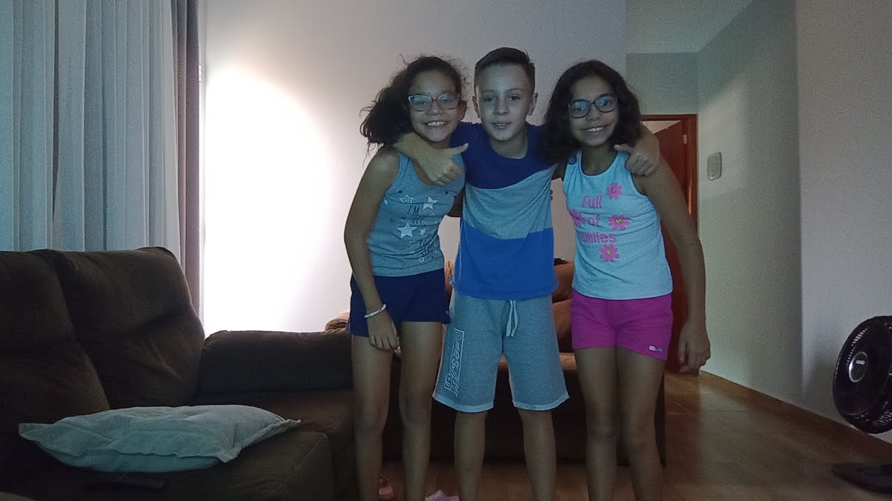 Lutinha Com Minha Primas Youtube
