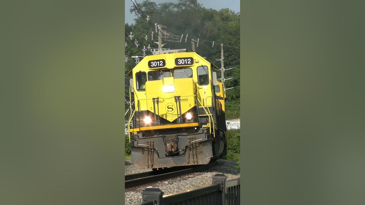 Thundering Locomotives! NYSW SU99 Makes Its Way Up The Grade With 4 Locomotives #shorts #train ...