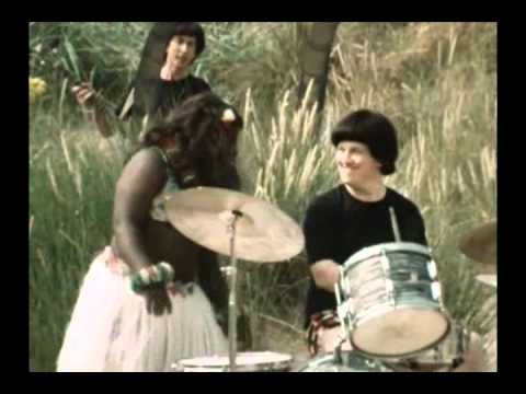 OUCH! (Beatles HELP Parody) Rutles (cover) - YouTube