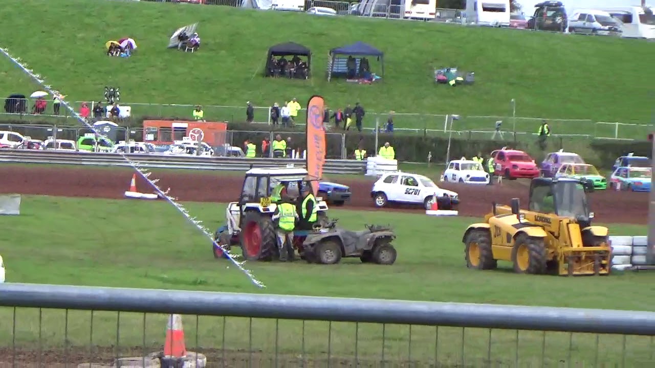 National Autograss 2017 Ladies & Juniors Championships Junior Saloons ...