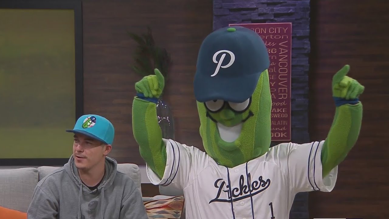 Dillon T. Pickle joins AM Extra - YouTube