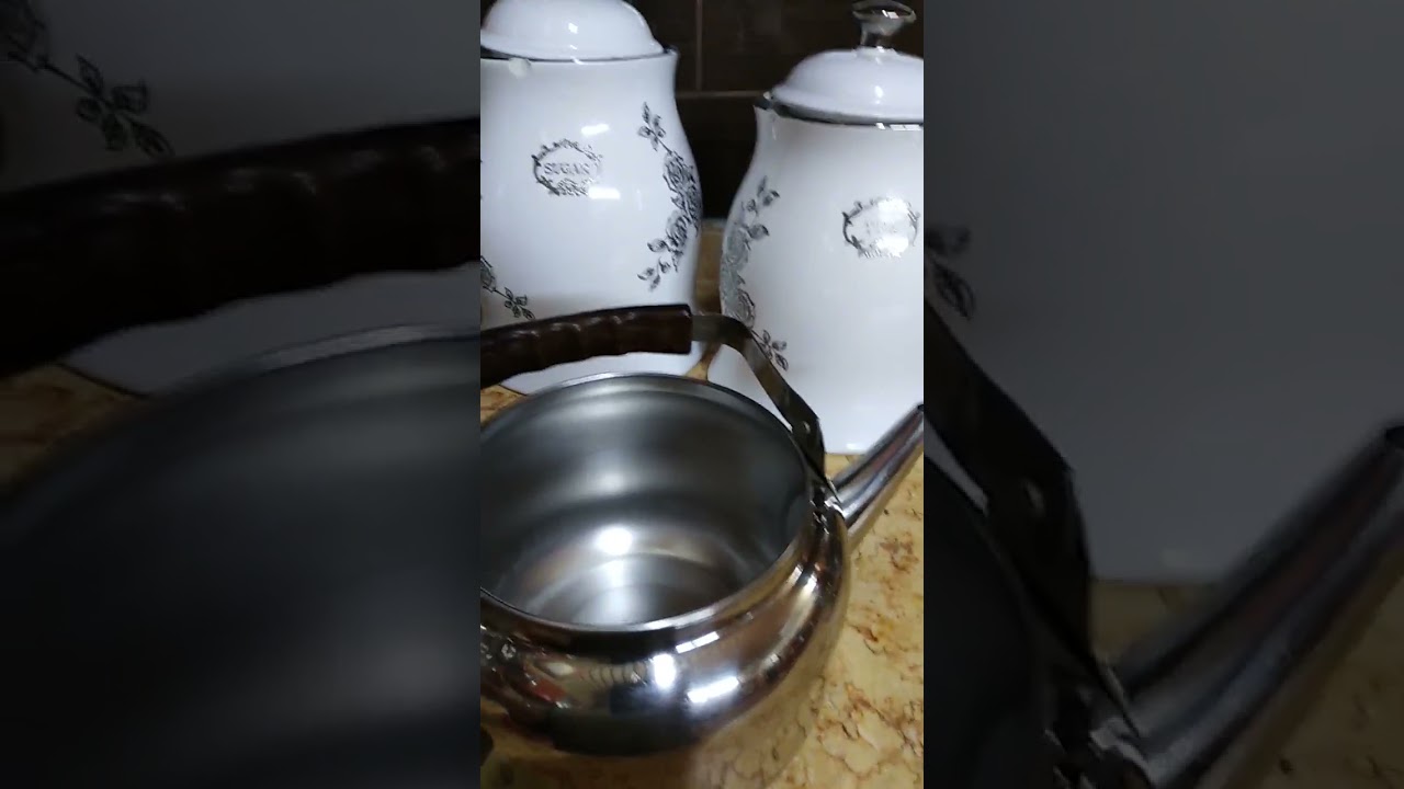 how to make Arab coffee (gawa)and gisher - YouTube