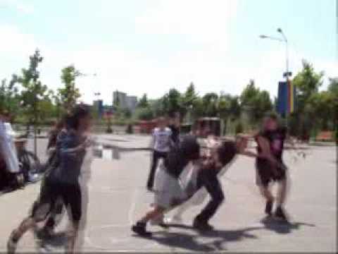 Campania "Jocurile Copilariei". Frunza. 4 iulie 2010 - YouTube