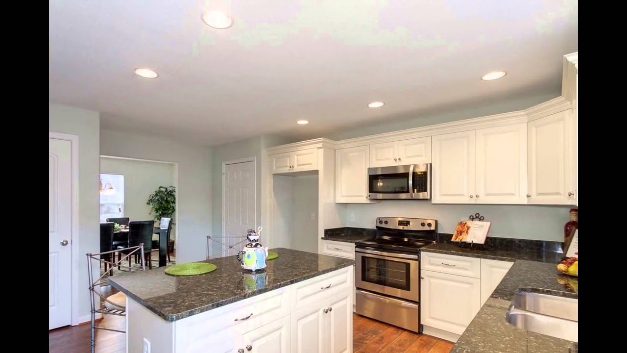 Like New 4bedroom/2.5 bathroom Home in "Mary Calcott Elementary' School ...