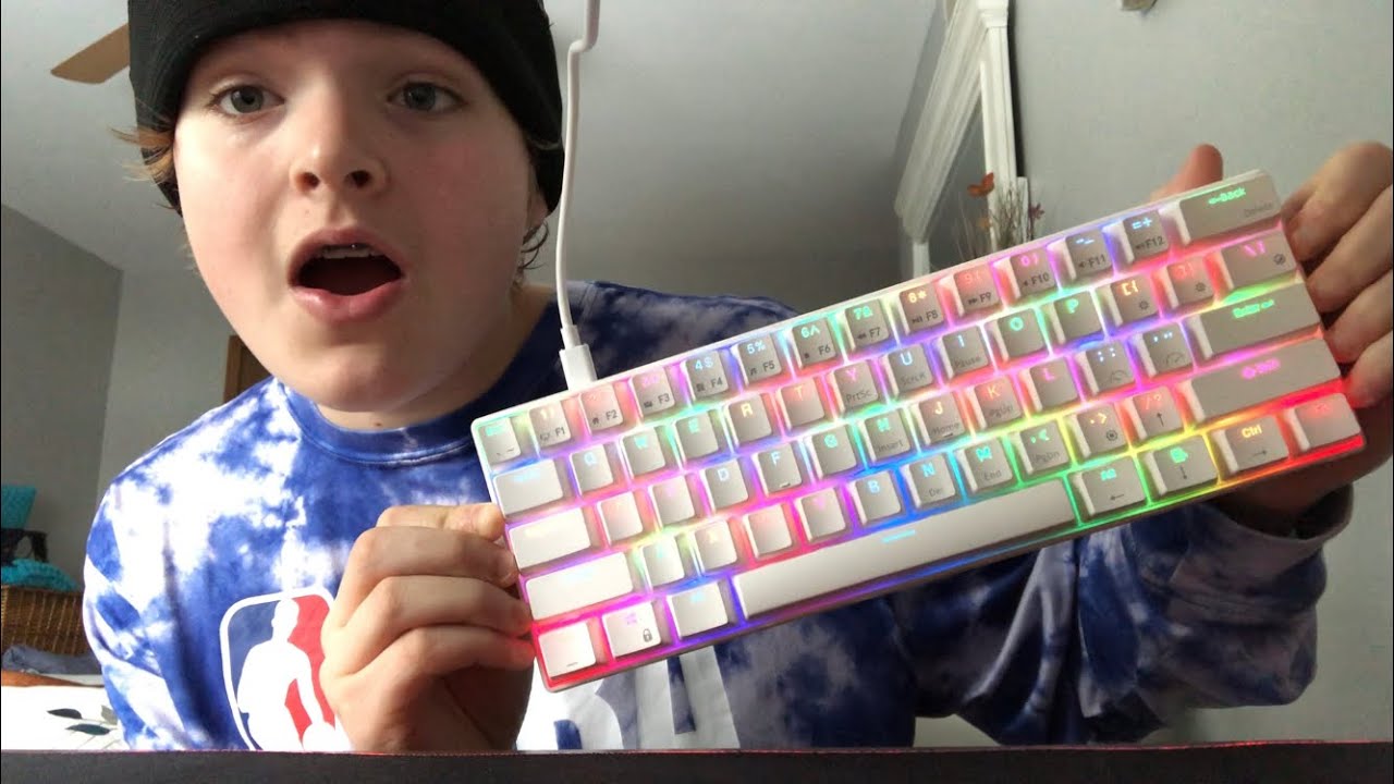 Unboxing Royal Kludge RK61 Keyboard - YouTube