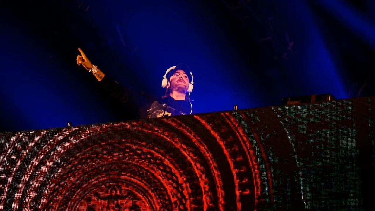 Alesso - Cool ft. Roy English (LIVE at BBC Radio 1's Big Weekend 2016 ...