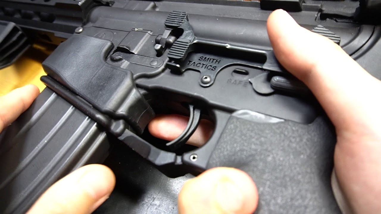 BATTLE-BAR on Airsoft GBBR AR15 - YouTube