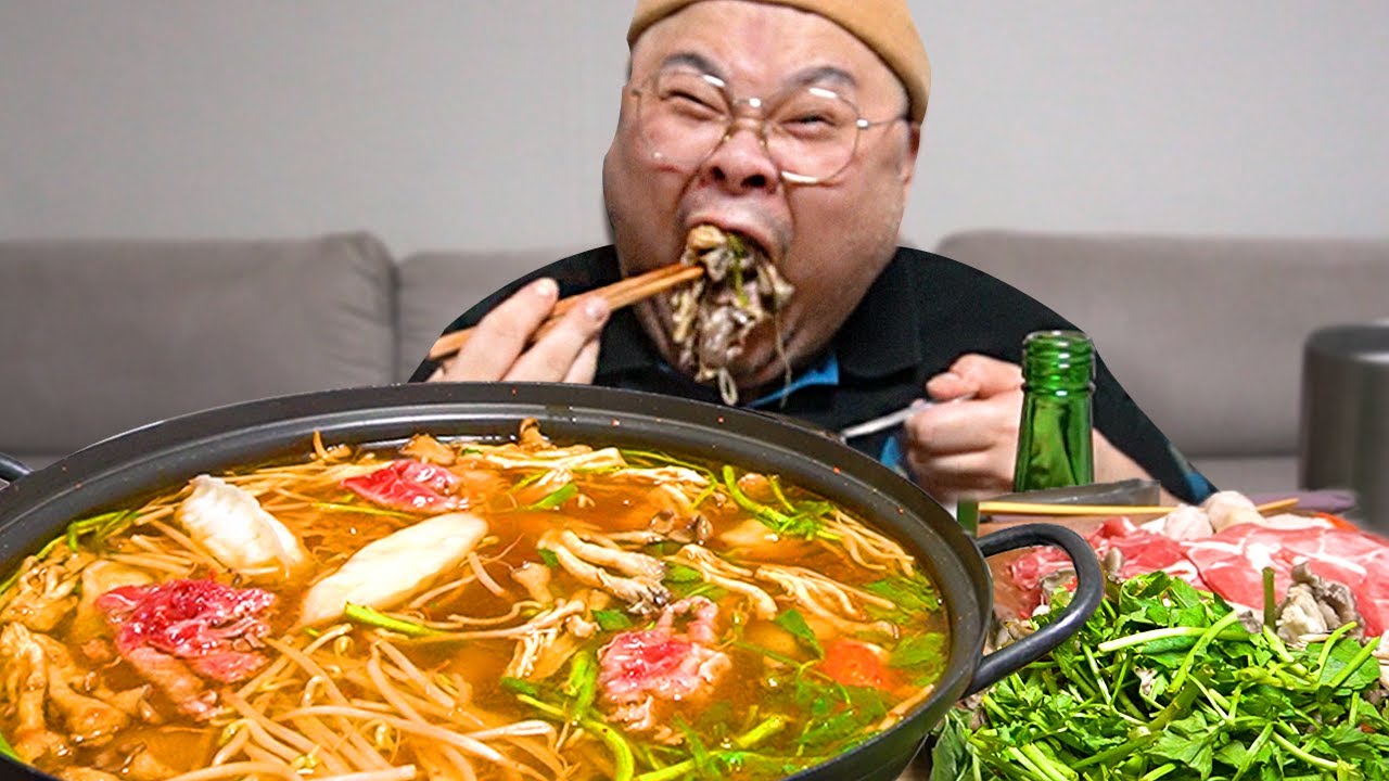 뜨끈한 샤브샤브 먹고 계란죽에 칼국수로 끝장내기│Shabu-Shabu Mukbang Eatingshow - YouTube