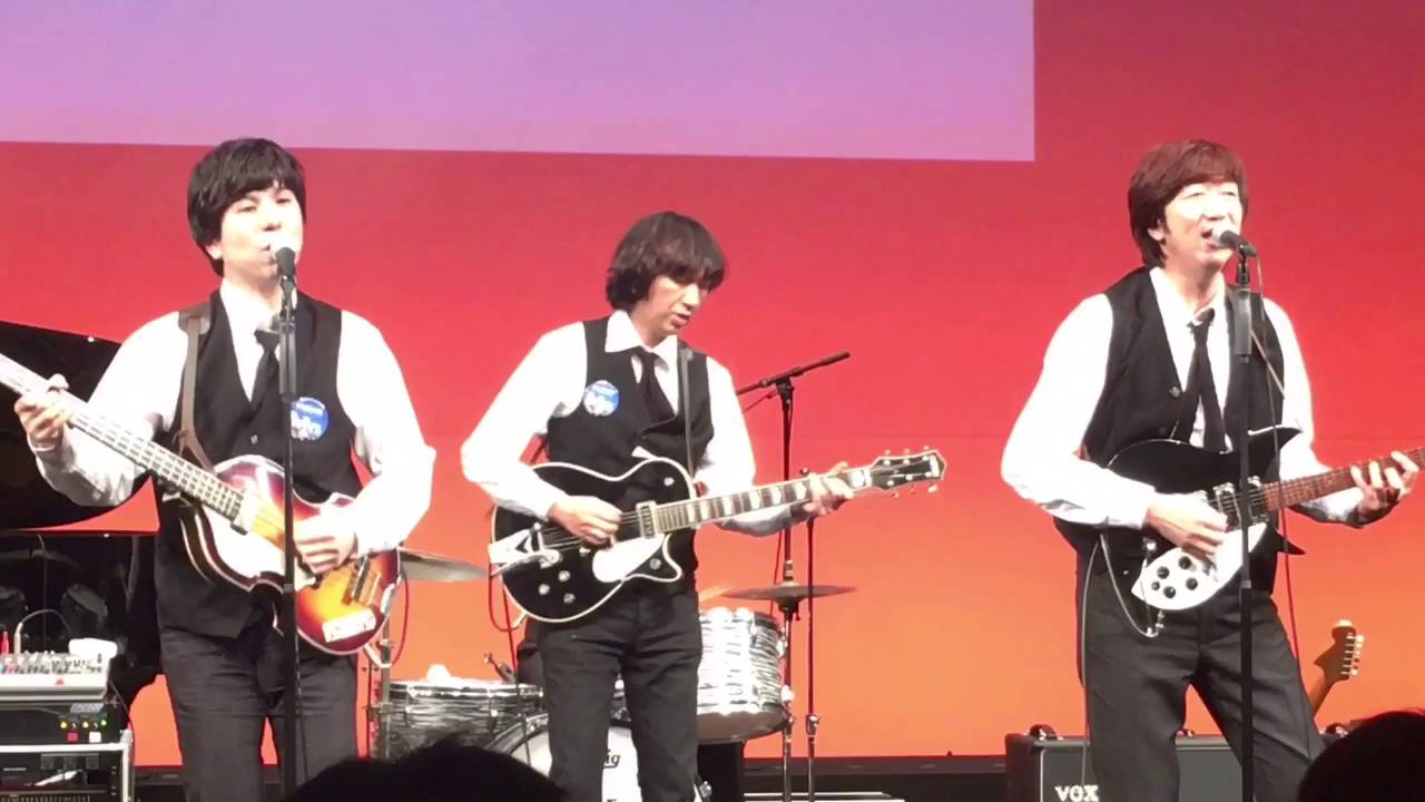 THE BEATLES REAL LIVE BAND I Saw Her Standing There - YouTube