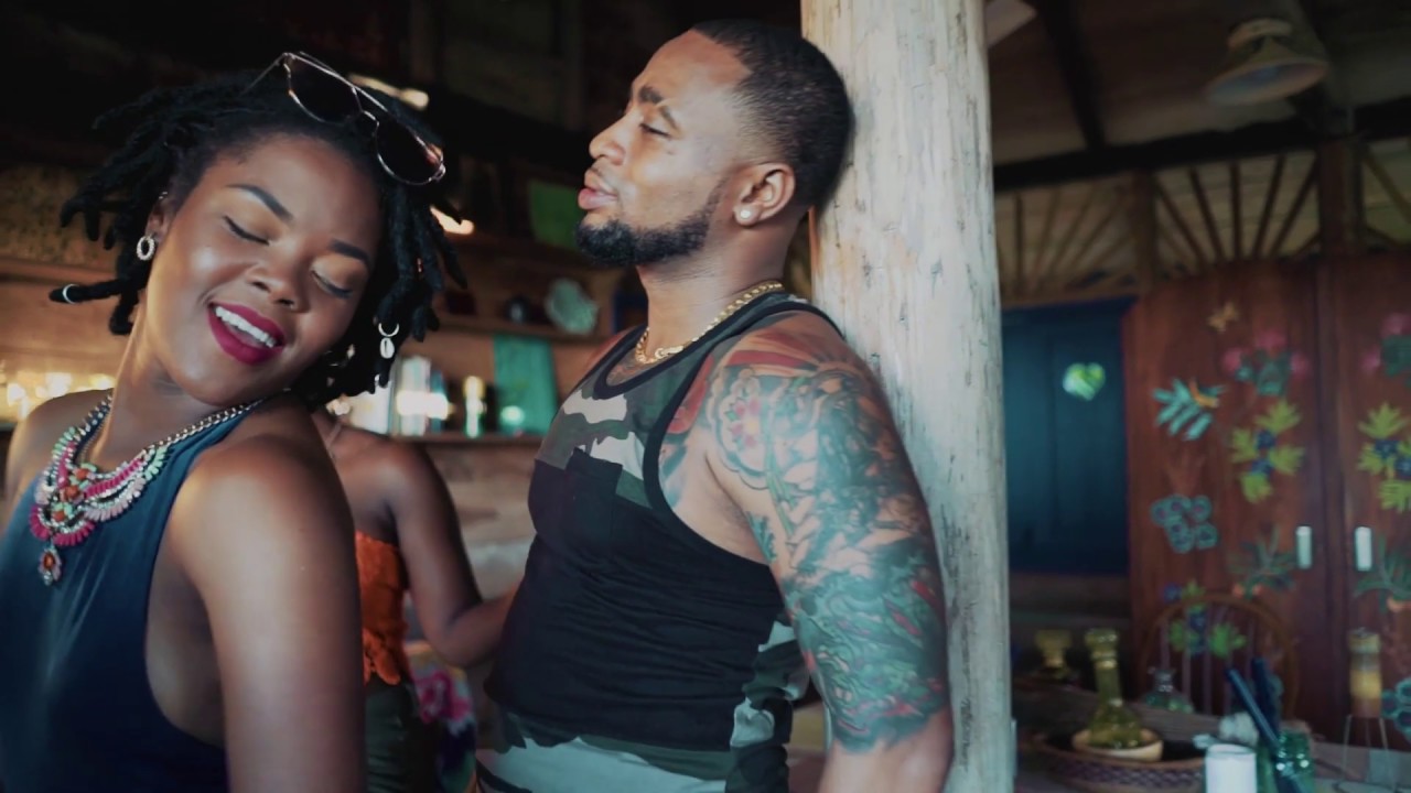 Jonnelle Manwarring - Foli - YouTube
