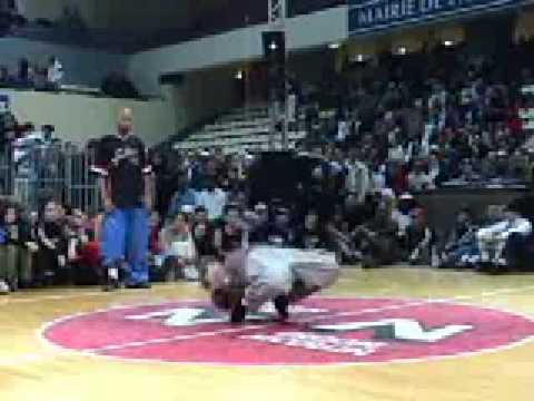 Hip Hop Locking Popping Dance Battle - YouTube