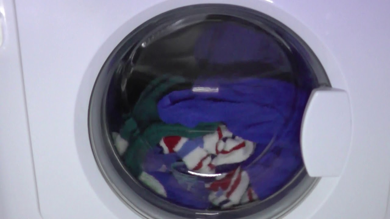 Hotpoint BHWM 129 Integrated Washer, Standard Cotton 60 cycle 3/3 - YouTube