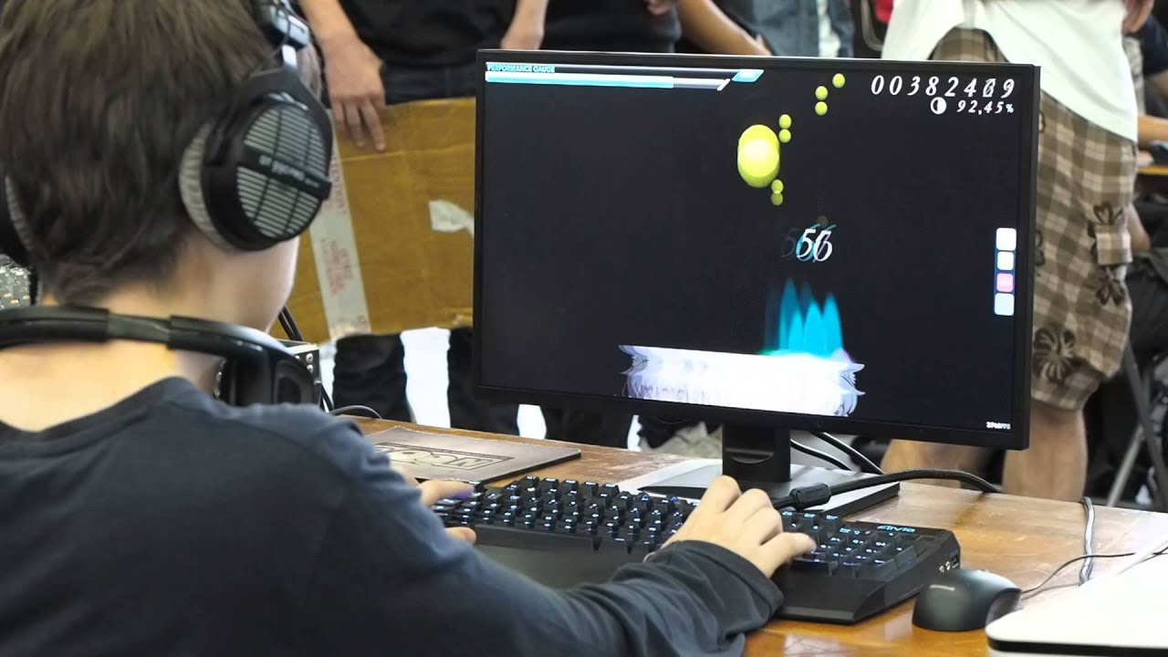 CtB Live: Hatsune Miku - Atama no Taisou [AngelHoney] +HD +DT - YouTube