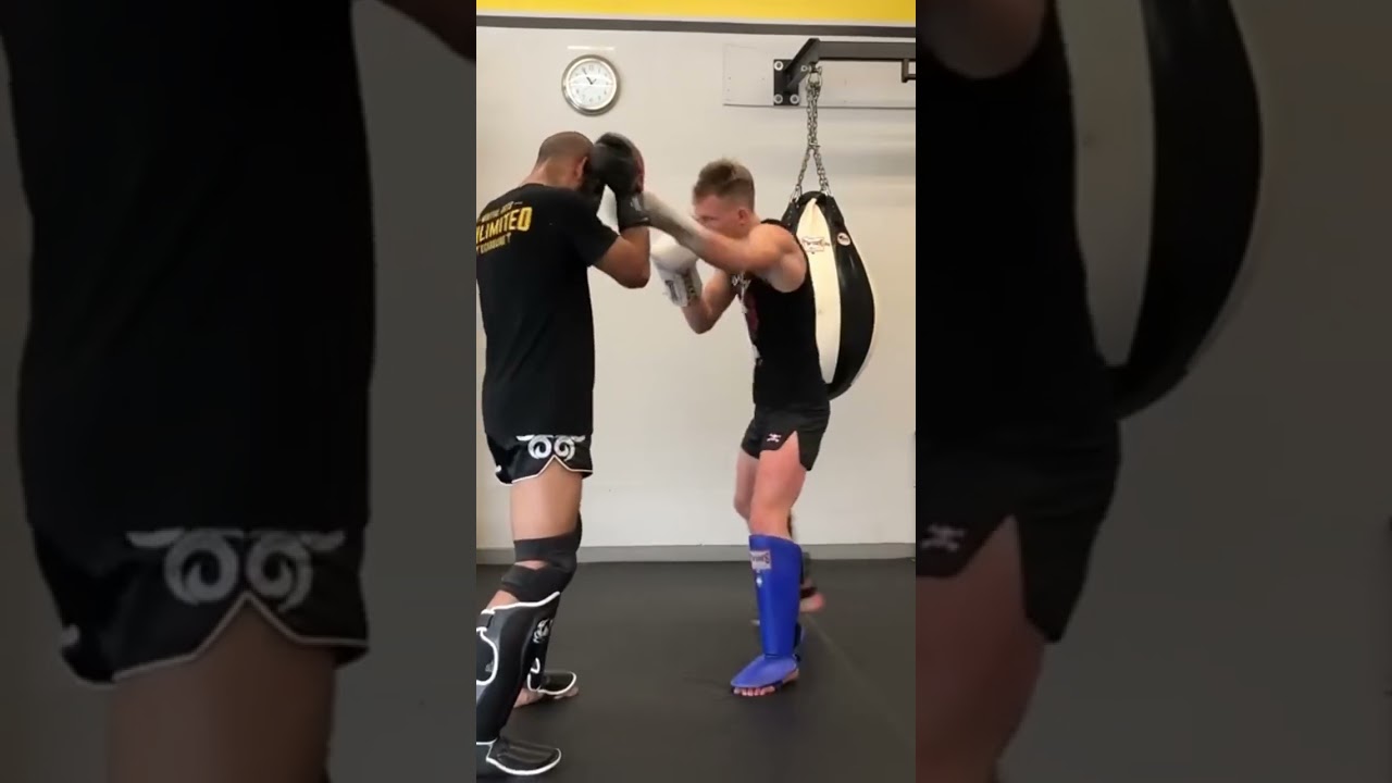 Japanese Style Leg Sweep 🇯🇵 So Slick - YouTube