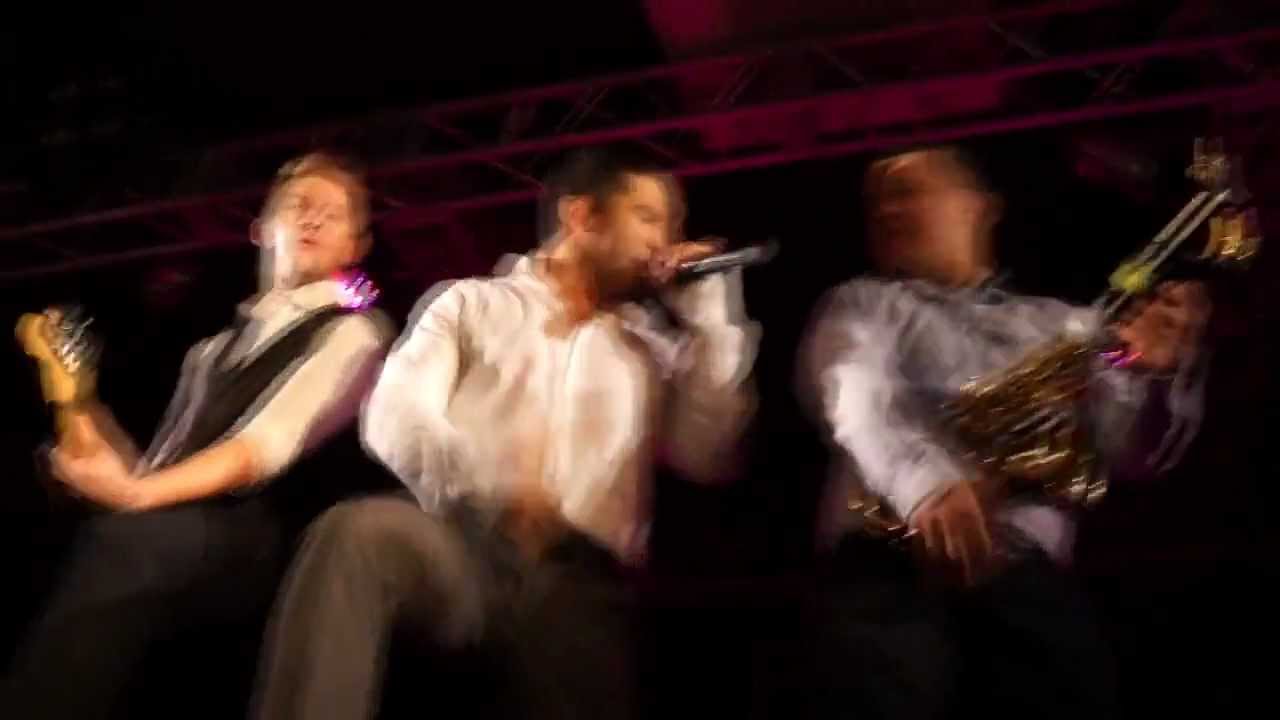 Bahh Tee _ Я Наверное (Питер, Live, 30/11/2012) - YouTube
