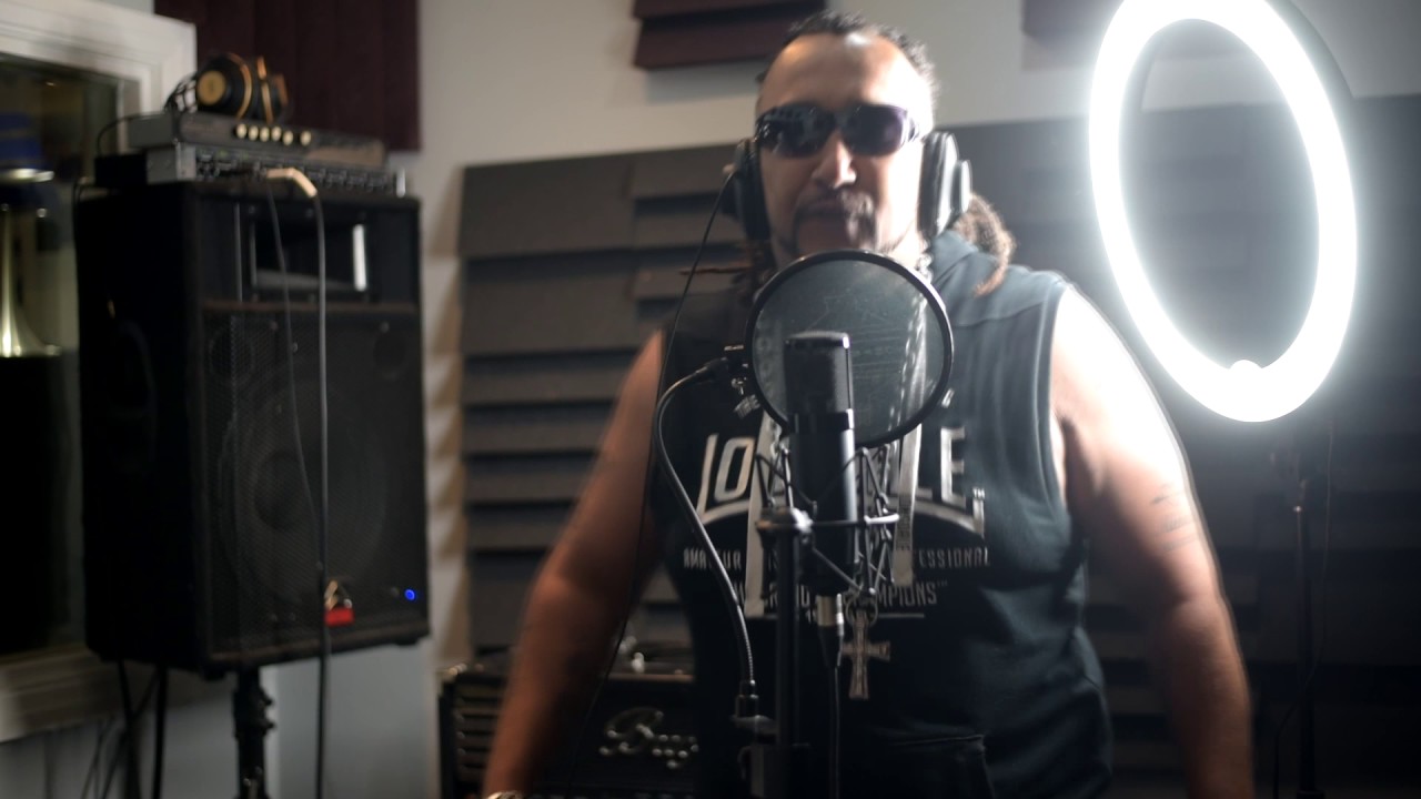 MC MC Earlo Bassline - YouTube