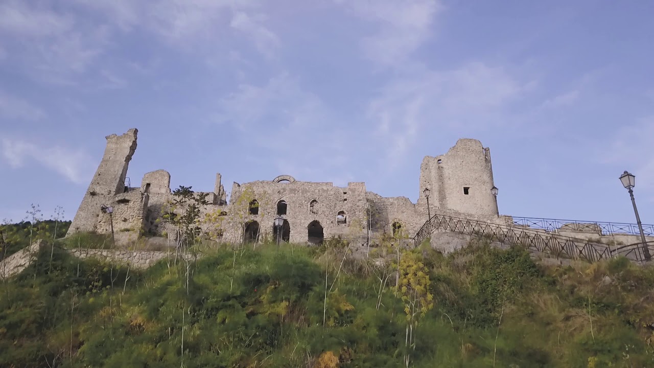 Castello Mediovale di Cleto (CS) - Borgo Pietramala - YouTube